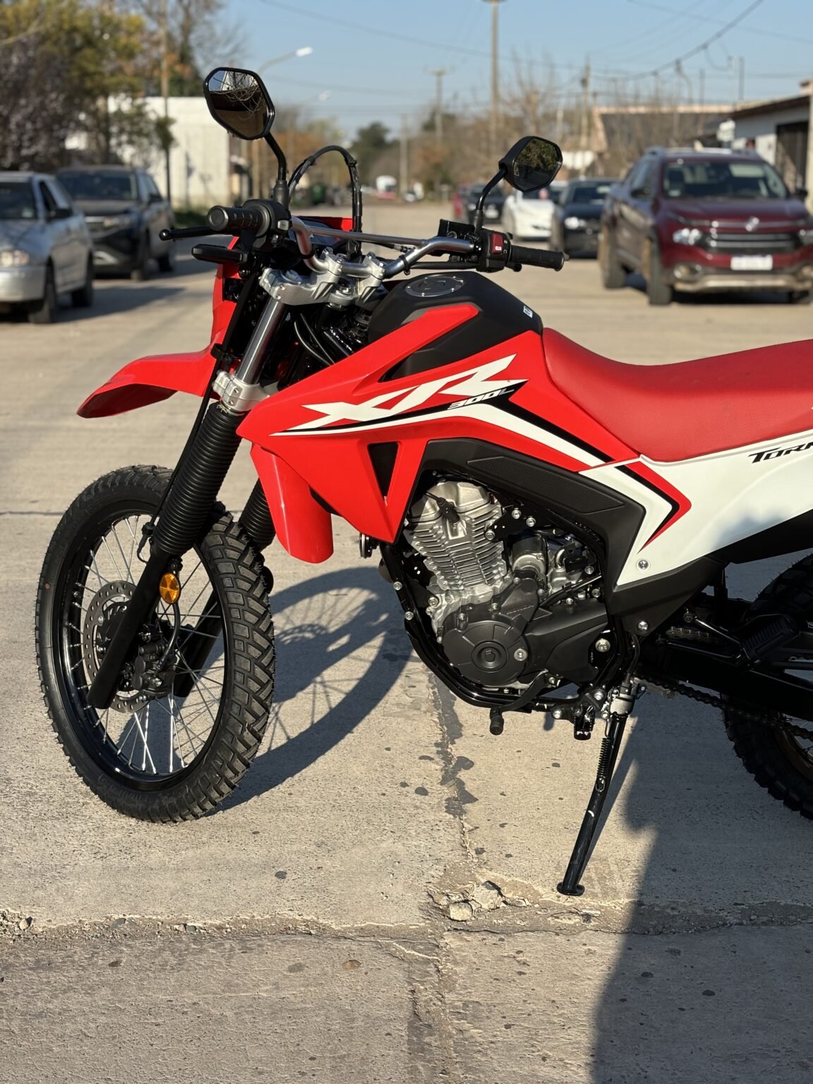 Honda XR 300 Tornado - Tucan motos