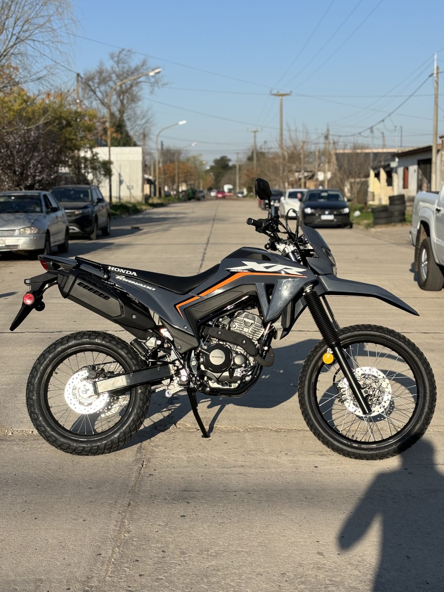 Honda XR 300 Tornado - Tucan motos